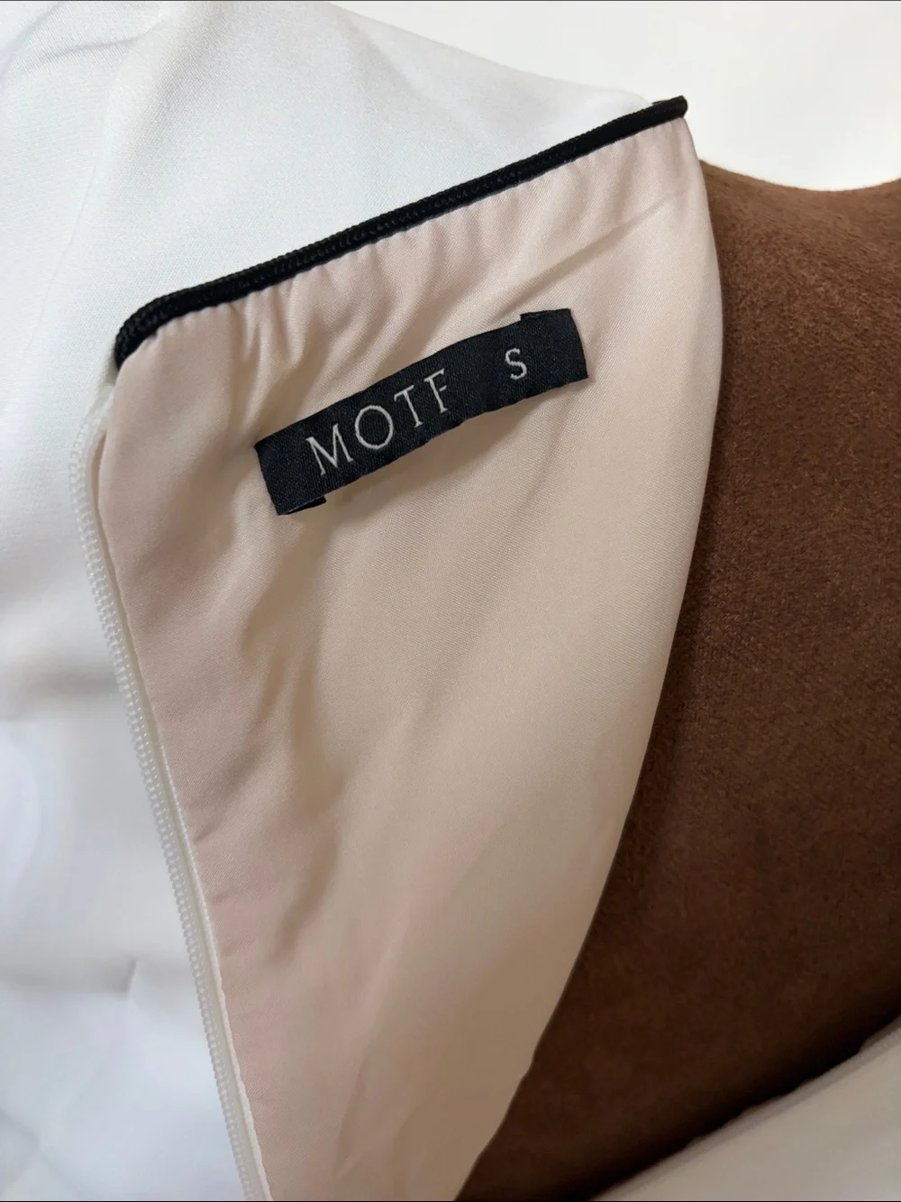 MOTF | Dresses | Motf White Vneck Sheath Dress With Black Trim | Poshmark